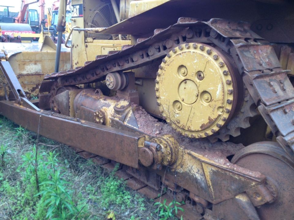 Yıl 1999 İkinci El Eski Caterpillar Buldozer D6H Güç 165 Hp Orijinal Boya